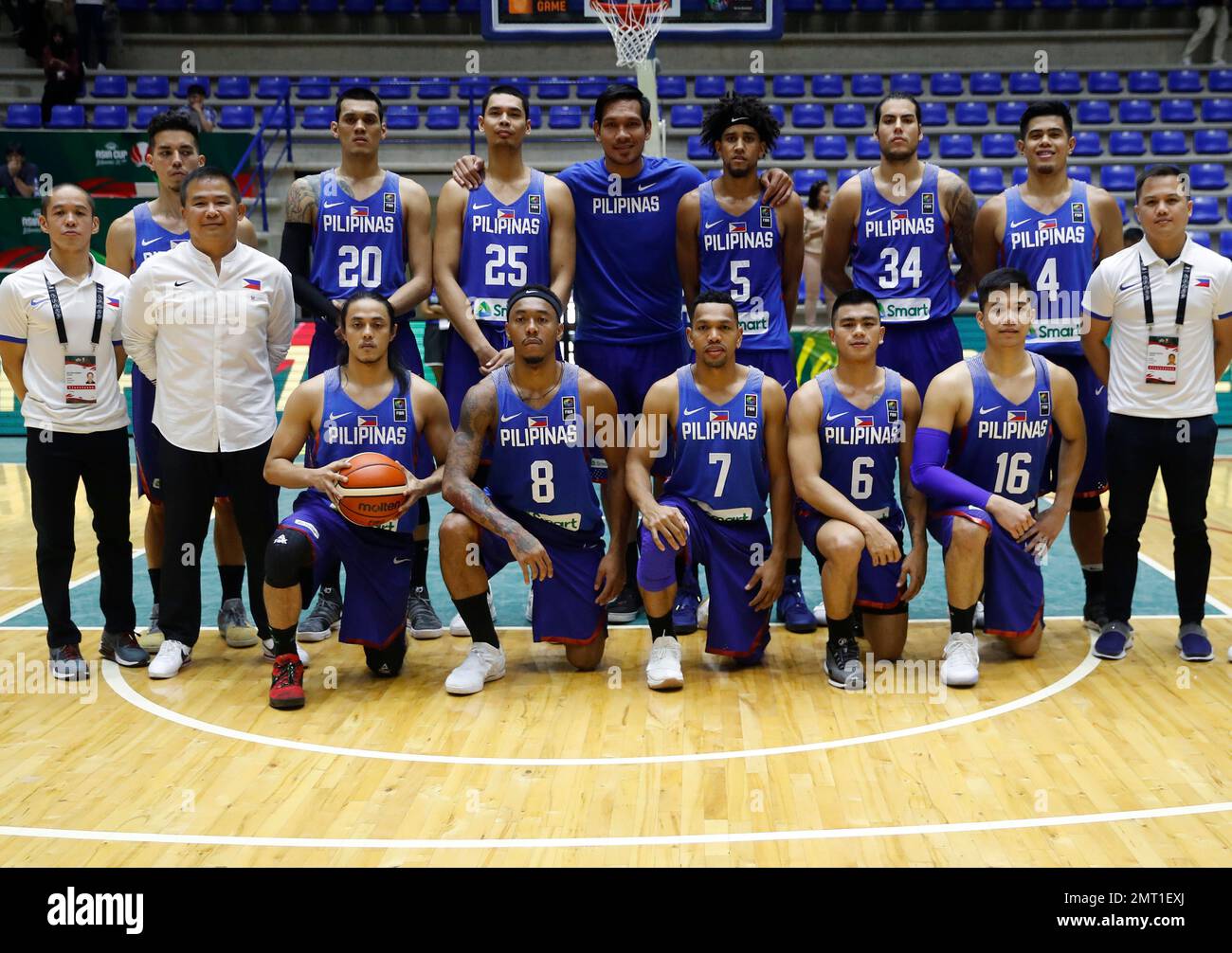 Philippines basketball national team poses for a picture during the ...