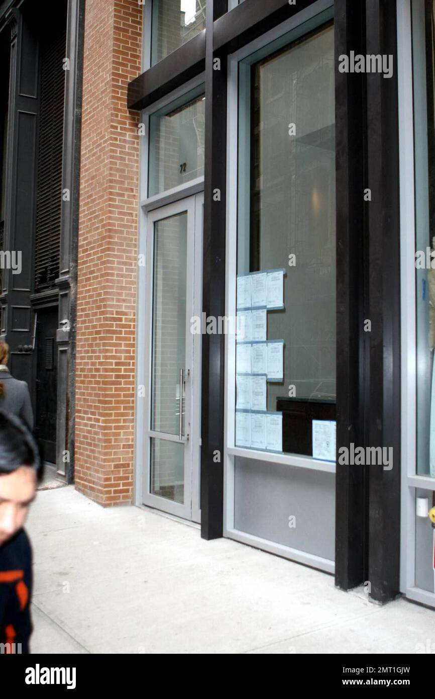 Actor Mike Myers has reportedly purchased a six-room penthouse in this ...