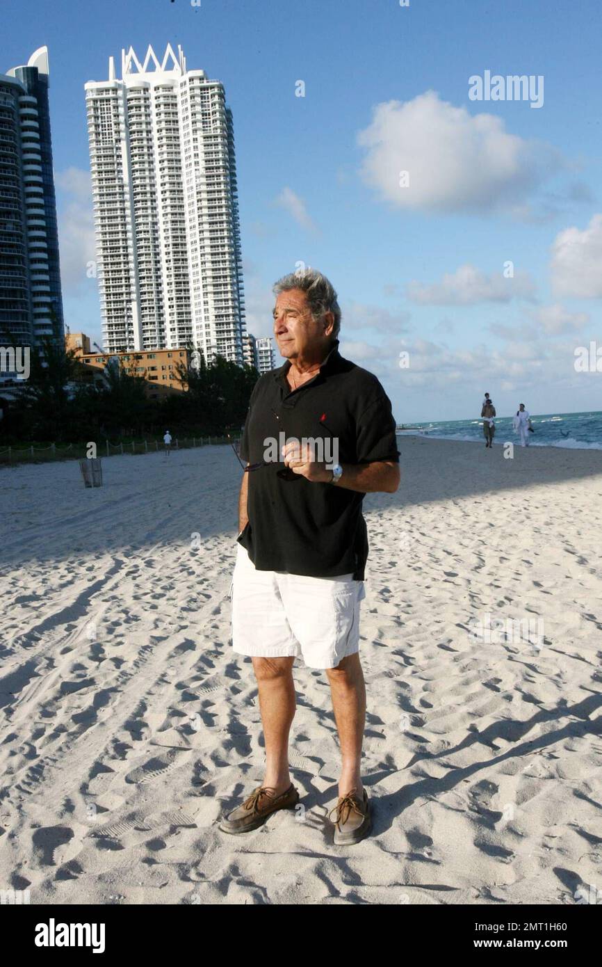 Exclusive!! Vintage UK comedian Mike Winters poses at his Miami Beach ...