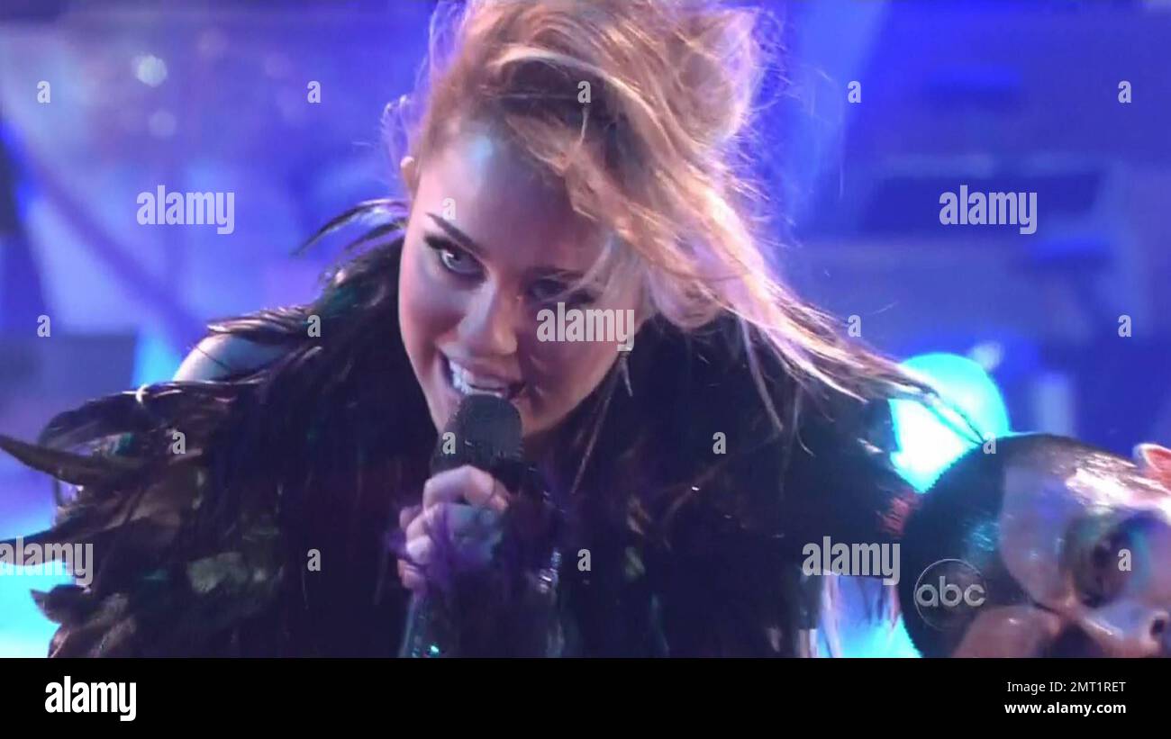 Miley Cyrus Famous Singer