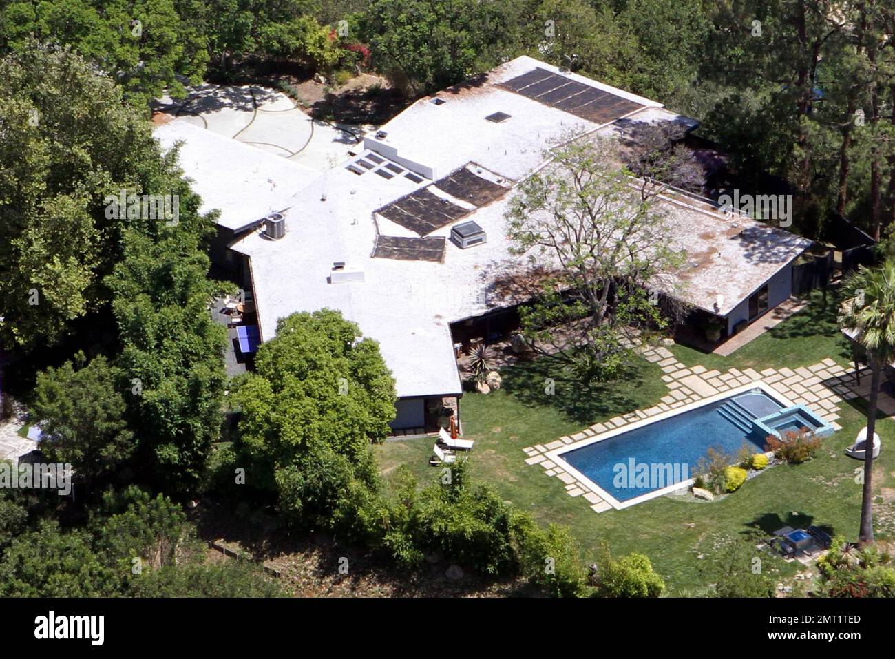 Pictures Of Miley Cyrus House From Inside