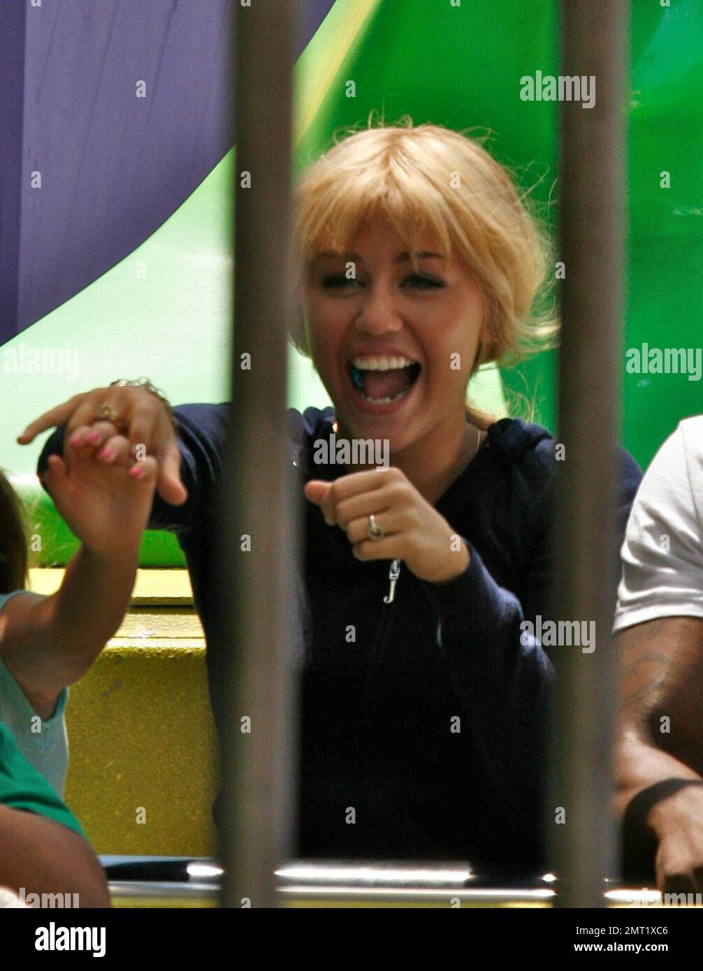 Hannah Montana And Her Sister