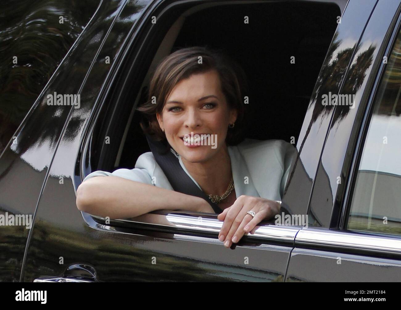 EXCLUSIVE!! Milla Jovovich arrives at the "Chelsea Handler" studios. As ...