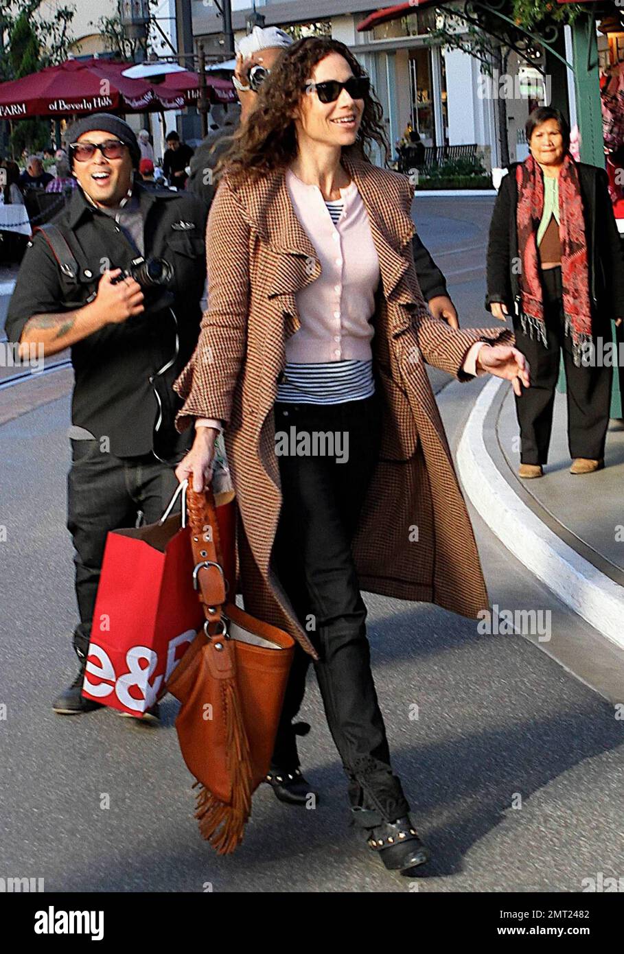 Actress Minnie Driver is all smiles as she gets in some shopping at The ...