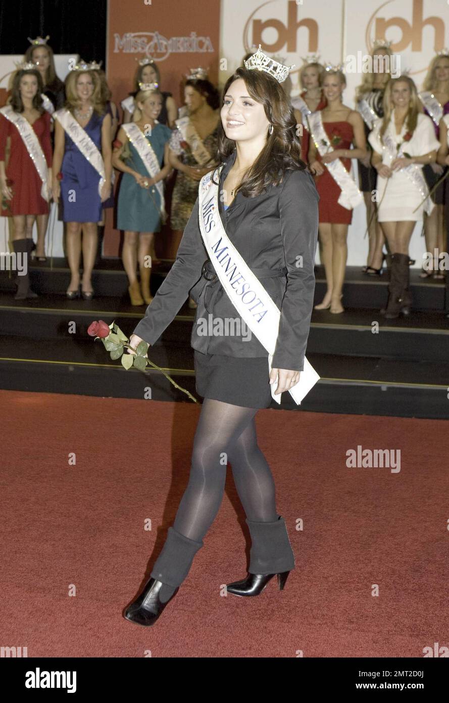 Miss minnesota sash hi-res stock photography and images - Alamy