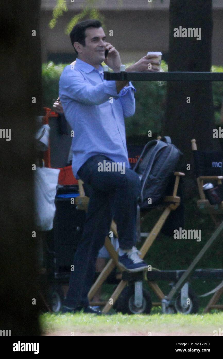 Ed O'Neill, Ty Burrell, Nolan Gould and Rico Rodriguez shoot scenes for ...