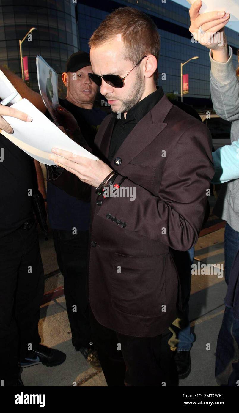 Dominic Monaghan arrives at the Hamilton-Selway gallery for the opening ...