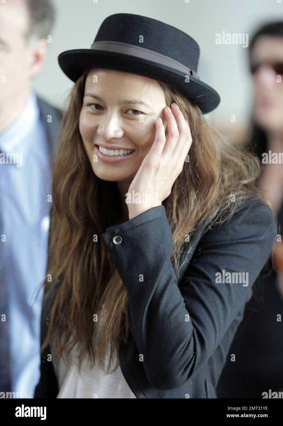 Terminator Salvation actress Moon Bloodgood and her boyfriend make ...