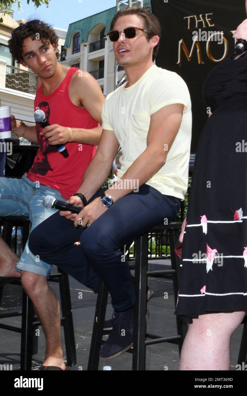 Kevin Zegers at a fan meet and greet for The Mortal Instruments City of ...