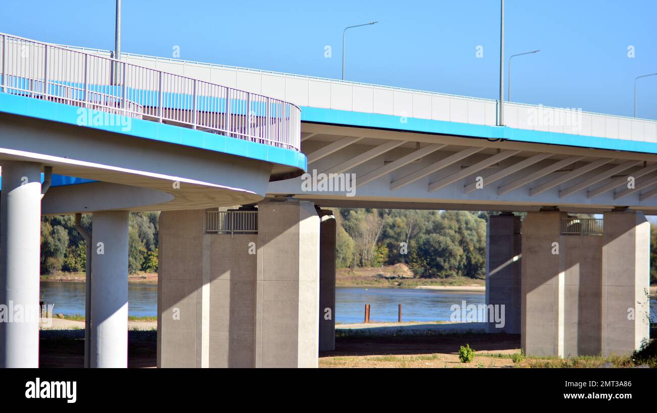 Highway overpass bridge concrete structure with columns Stock Photo - Alamy