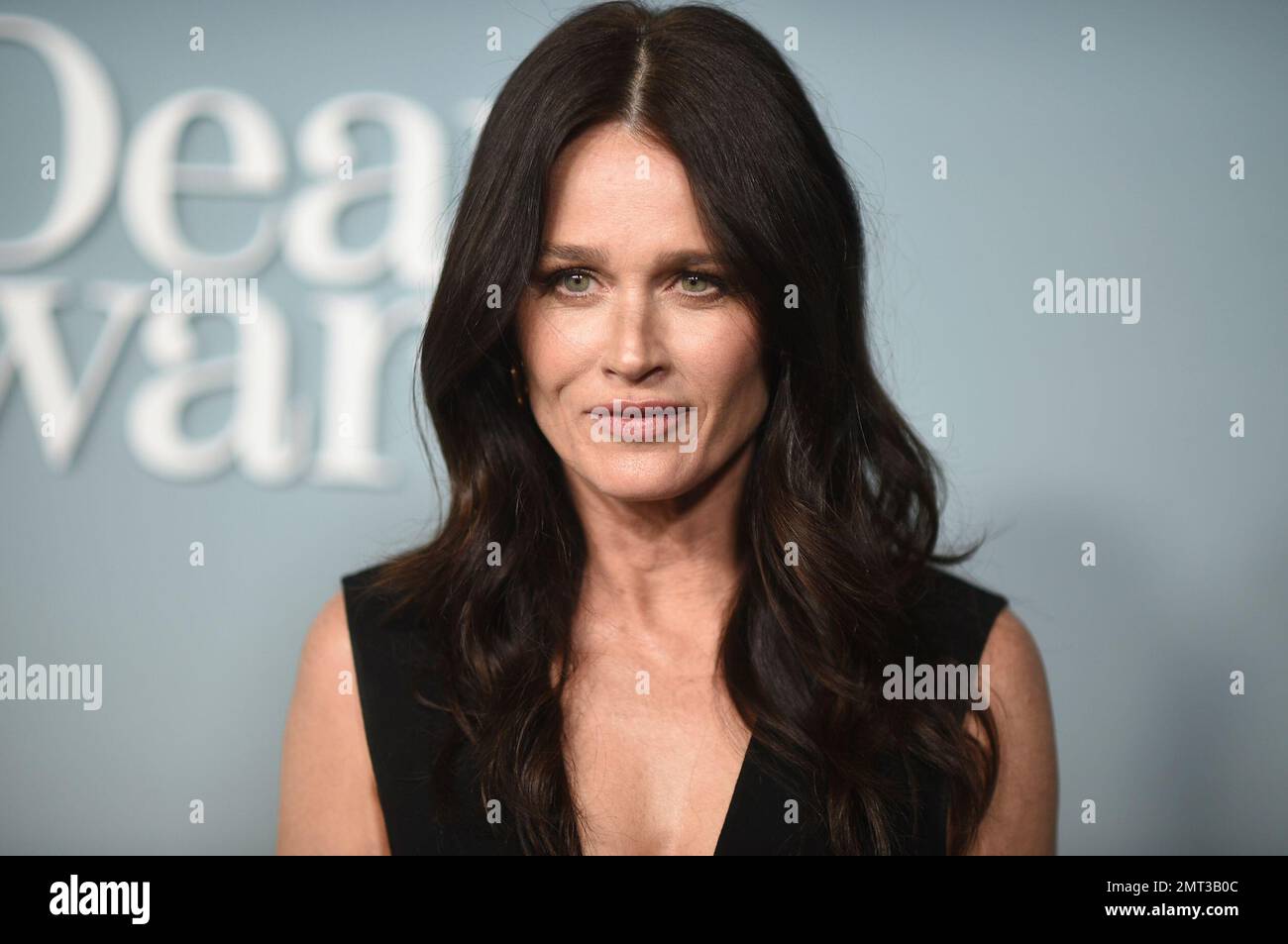 Robin Tunney arrives at the premiere of "Dear Edward" on Tuesday, Jan ...