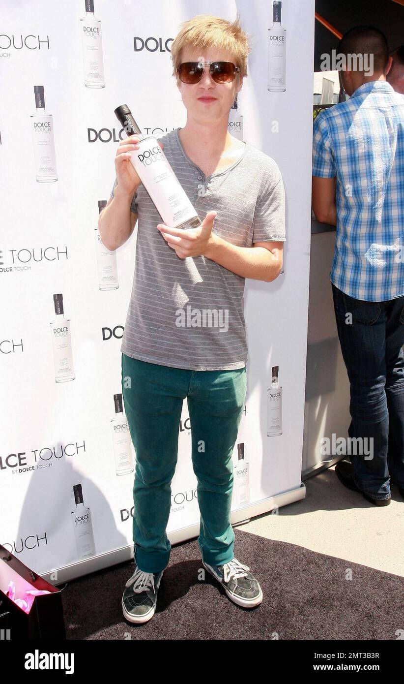 Former "American Idol" contestant Josiah Leming at GBK's Luxury Gift ...