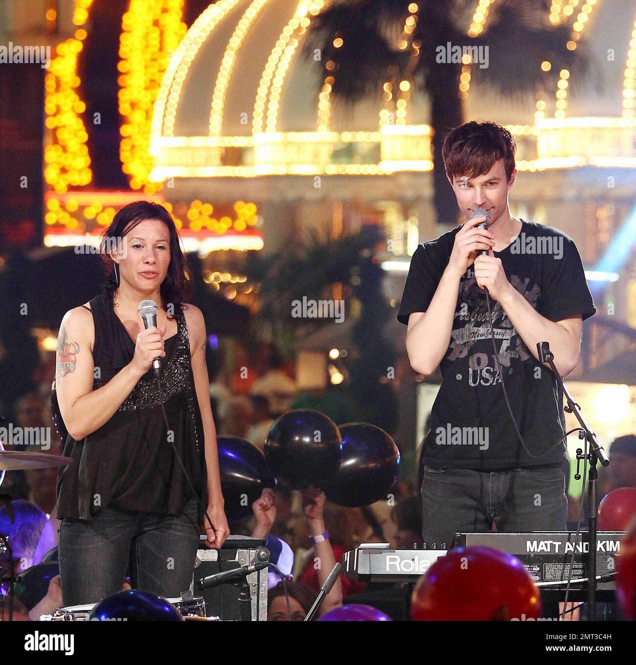 Kim Schifino Hang Out