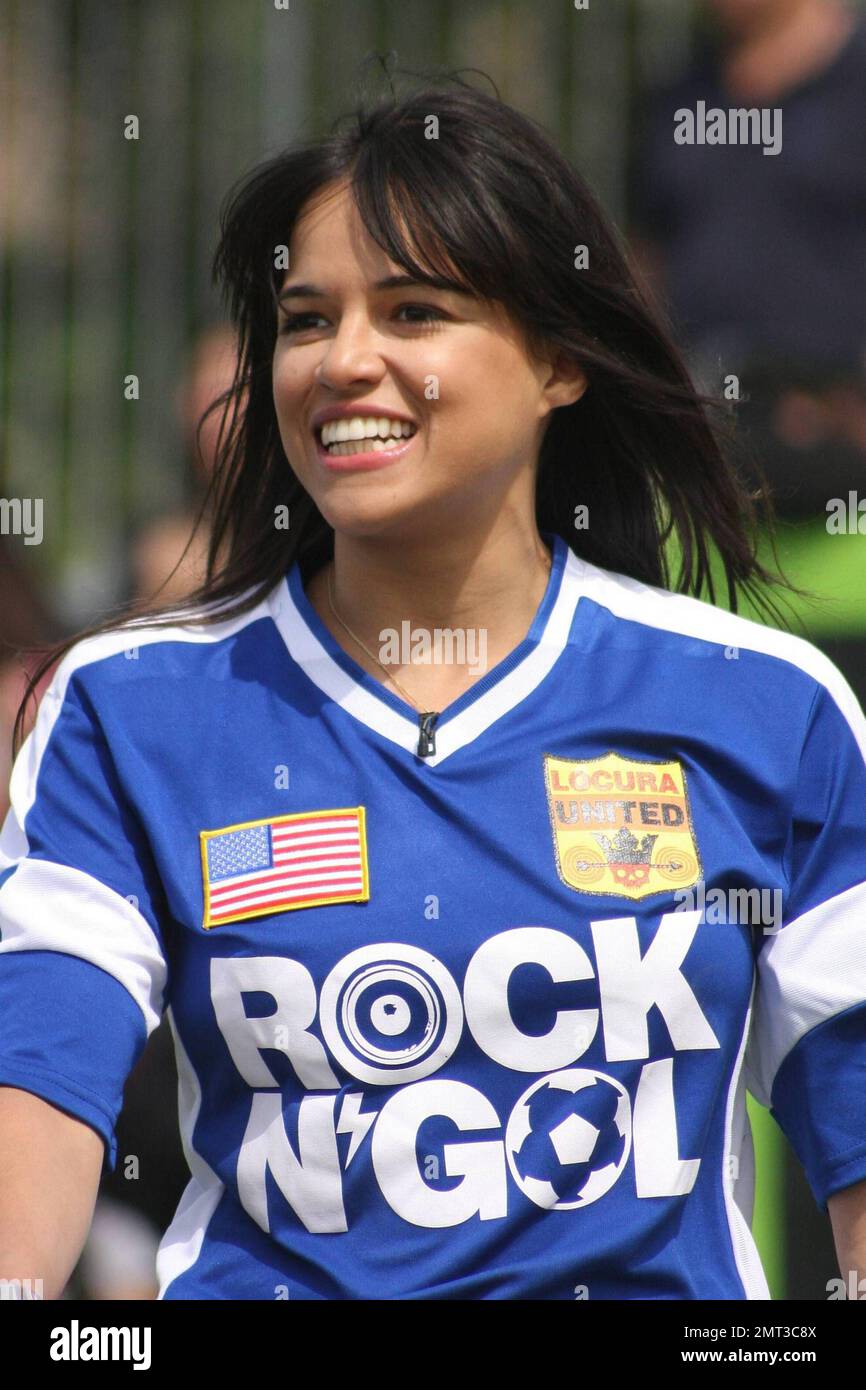 Michelle rodriguez rock gol mtv hi-res stock photography and images - Alamy