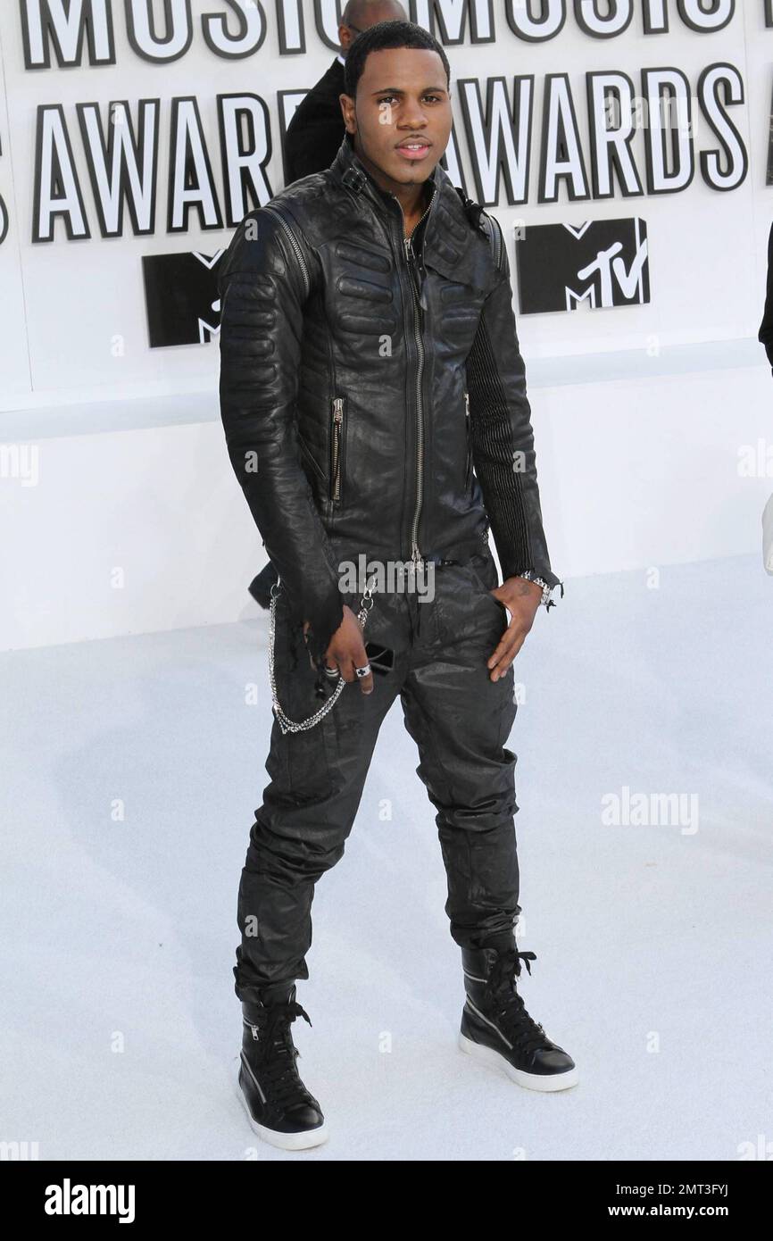 Jason Derulo arrives at the 2010 MTV Video Music Awards held at the ...