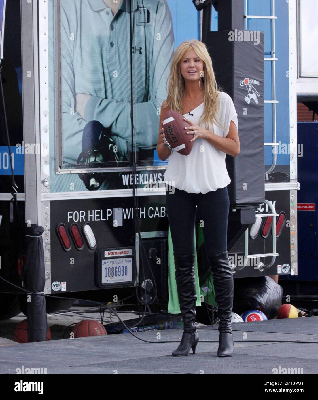US TV host Nancy O'Dell shows off her throwing arm during preperations ...