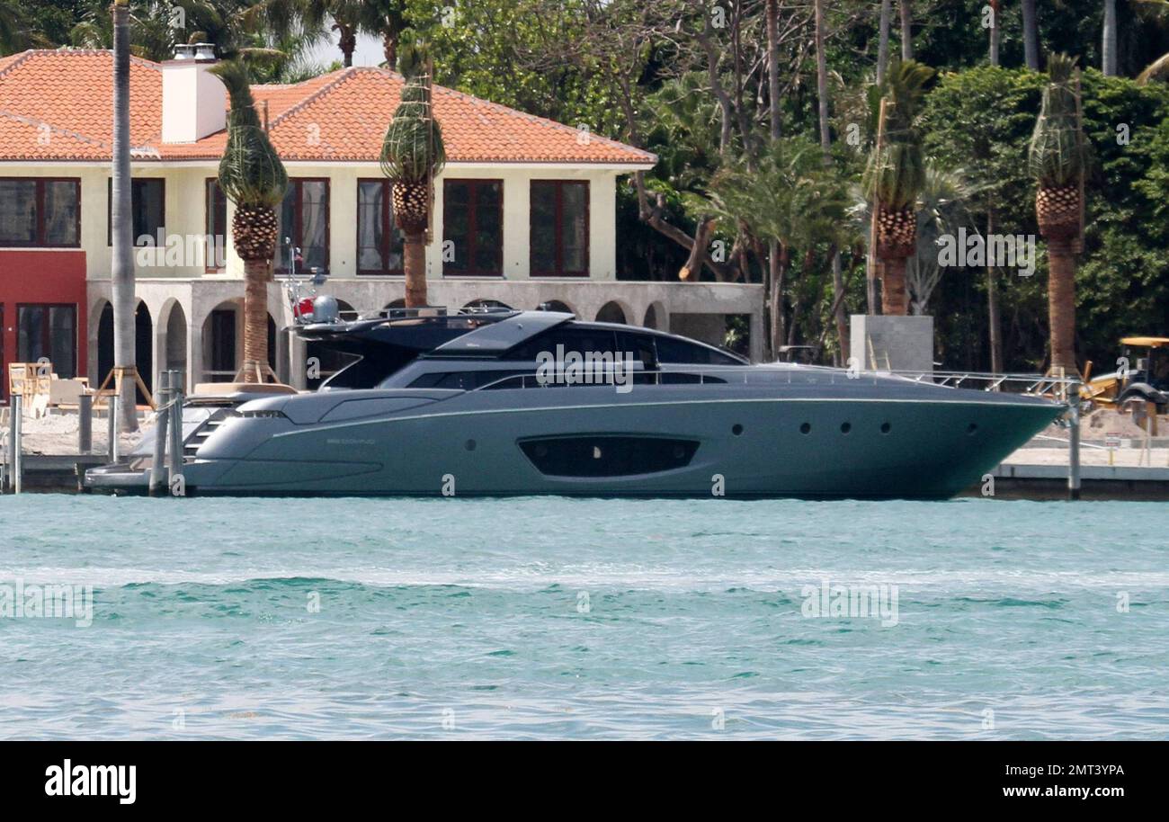 EXCLUSIVE!! Naomi Campbell is living life large in Miami. The ...