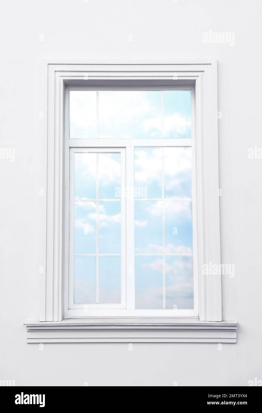 White wall of modern building with window Stock Photo - Alamy