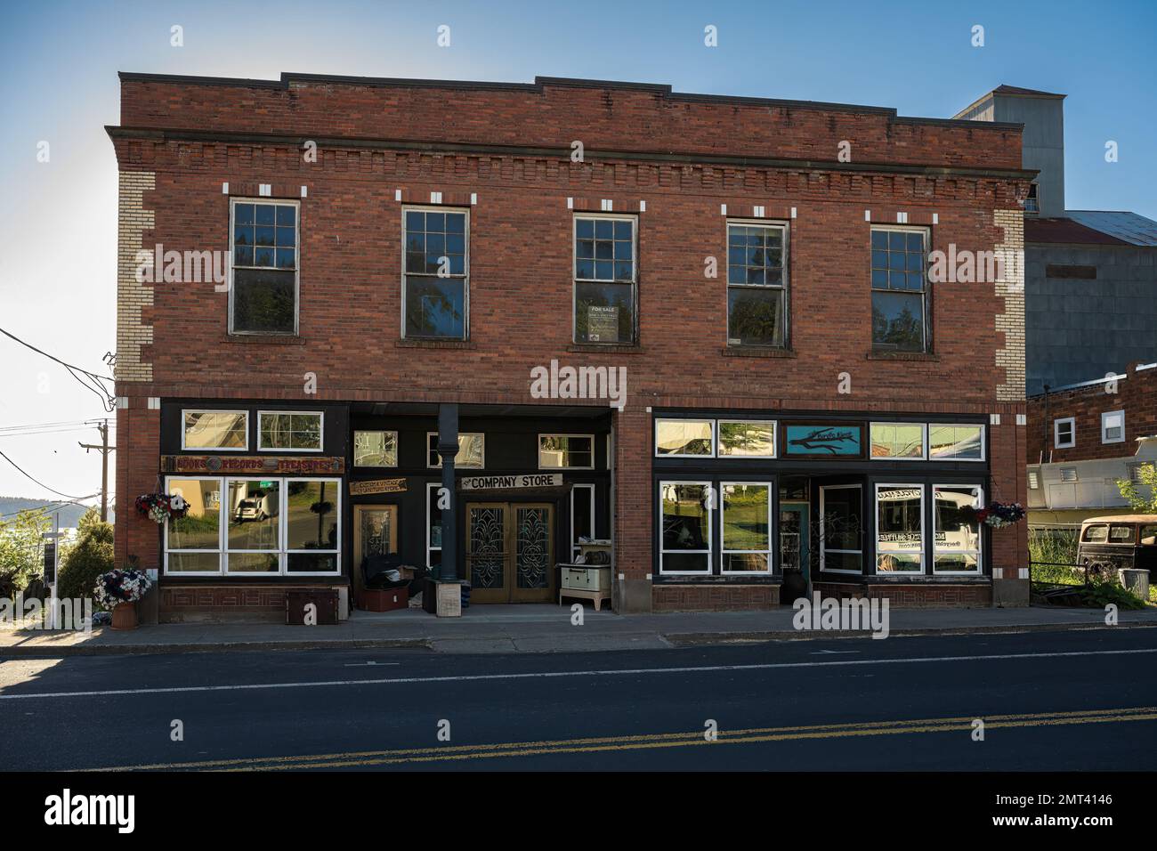 The company storefront on the main street Stock Photo - Alamy
