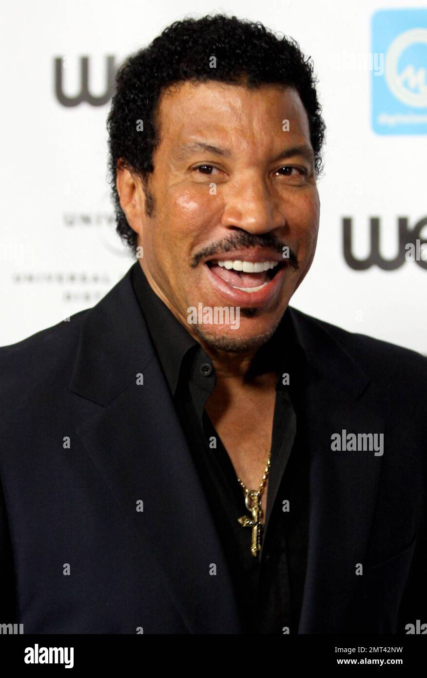 Singer Lionel Ritchie arrives at the NARM 2012 Music Biz Awards held at ...