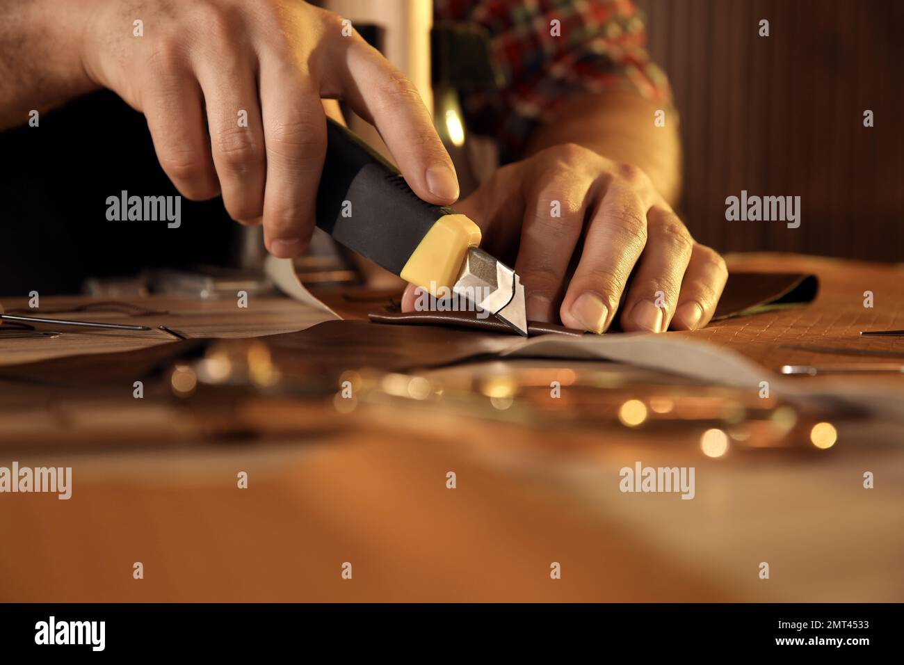 Master cutting table hi-res stock photography and images - Alamy