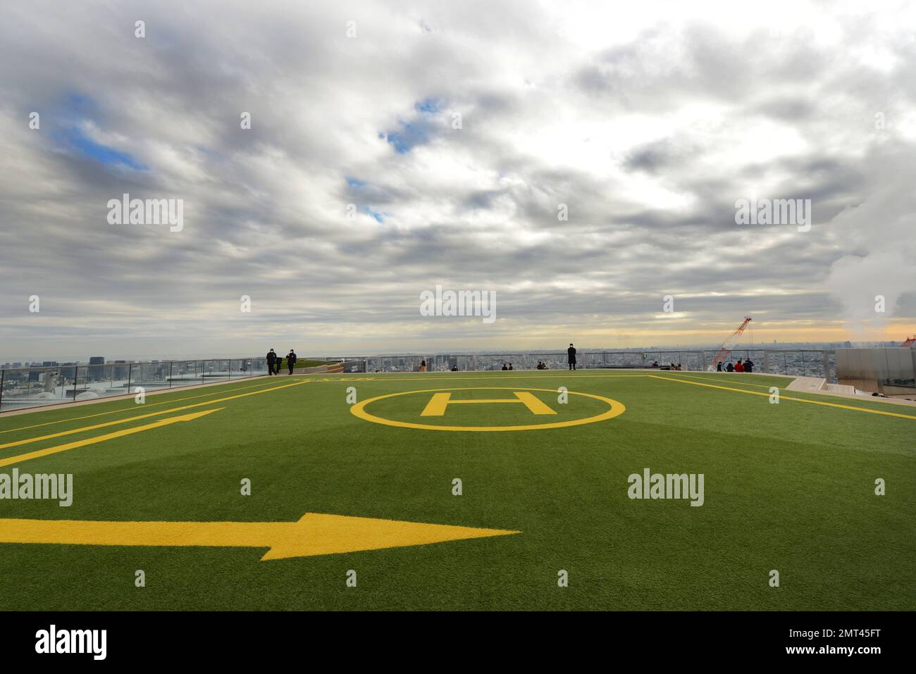 Tourist enjoying the views from the Shibuya Sky roof on top of the ...