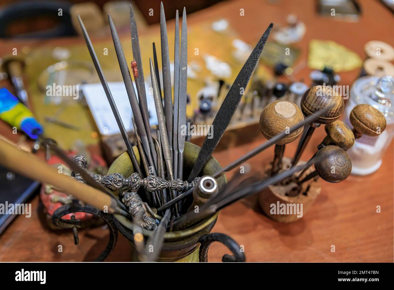 Italian craftsman hi-res stock photography and images - Alamy