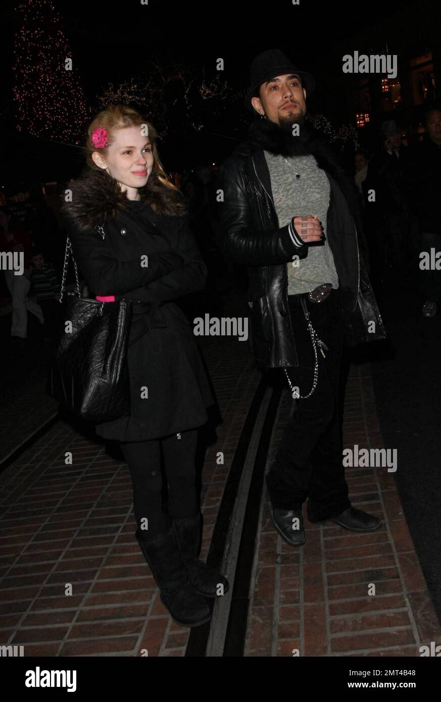 Rocker Dave Navarro spends some time doing some holiday shopping at The ...