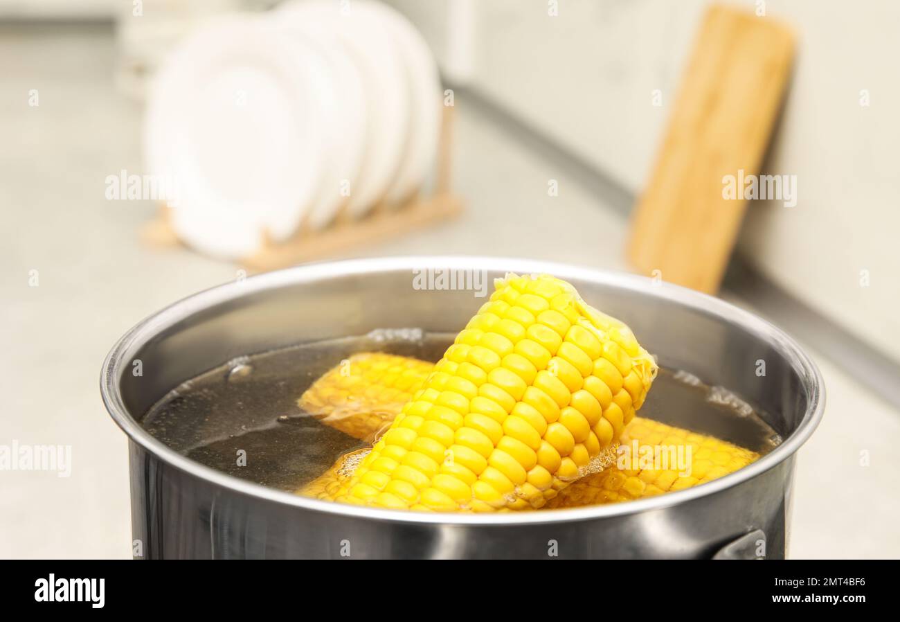 Boiling corn hi-res stock photography and images - Alamy