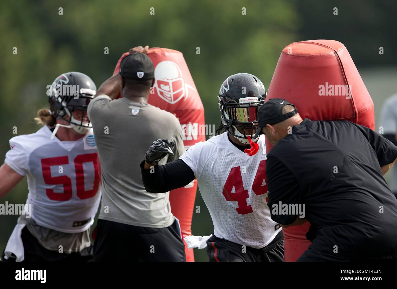 Atlanta Falcons outside linebacker Vic Beasley (44) and defensive end ...