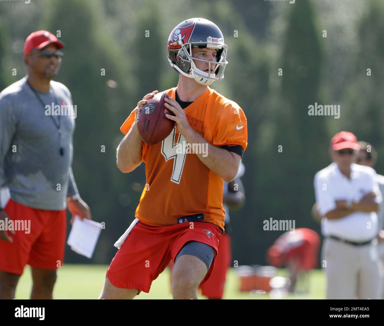 Tampa Bay Buccaneers quarterback Ryan Griffin (4) during an NFL ...