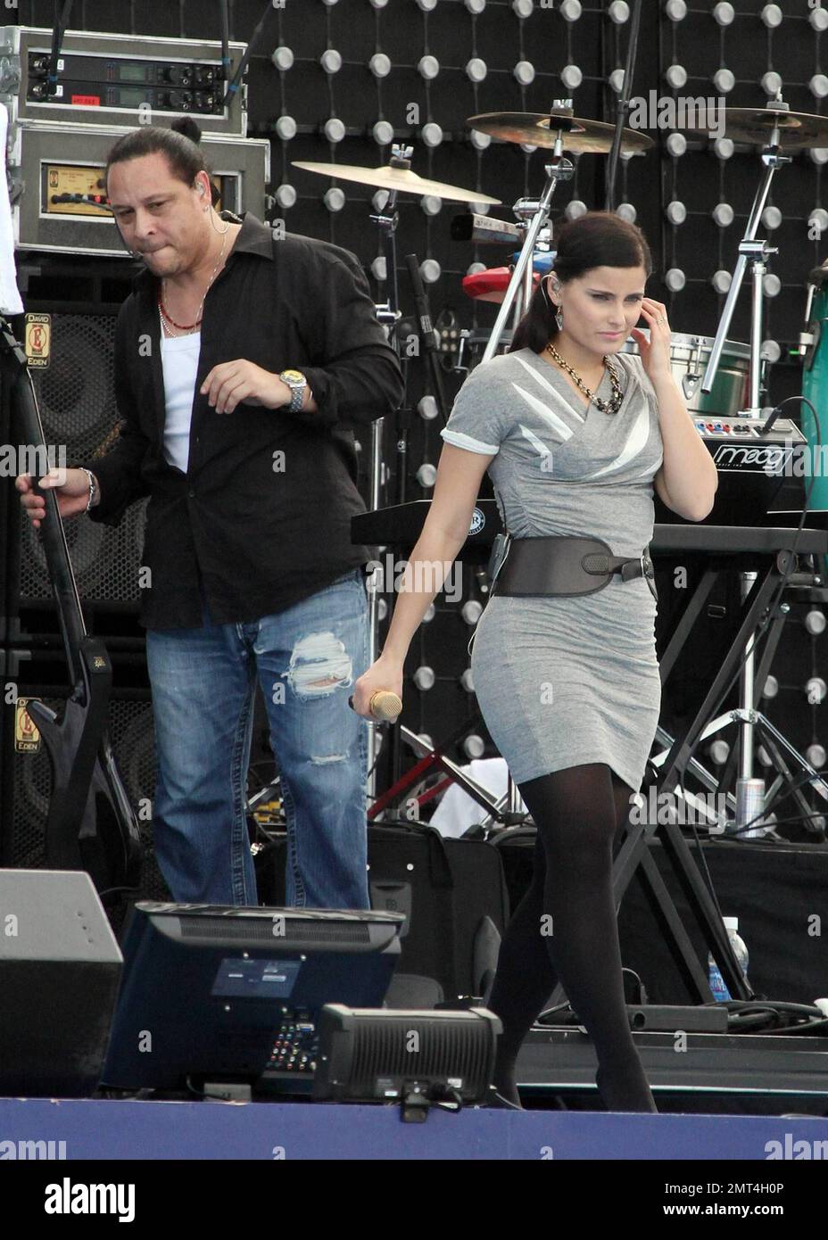 Canadian singer-songwriter Nelly Furtado rehearses for the Pepsi Musica ...