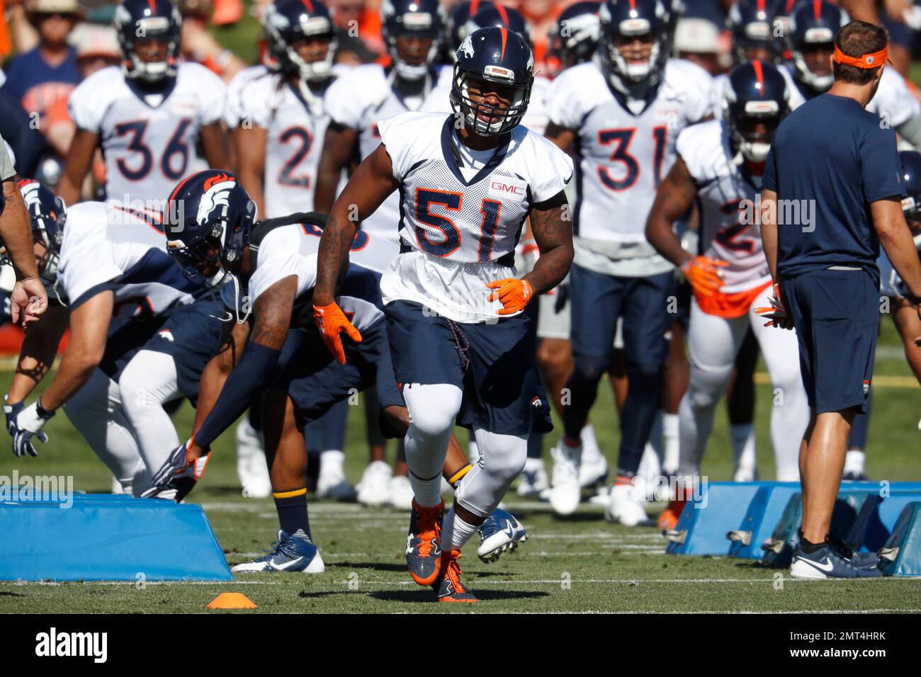 Denver Broncos inside linebacker Todd Davis (51) takes part in drills ...