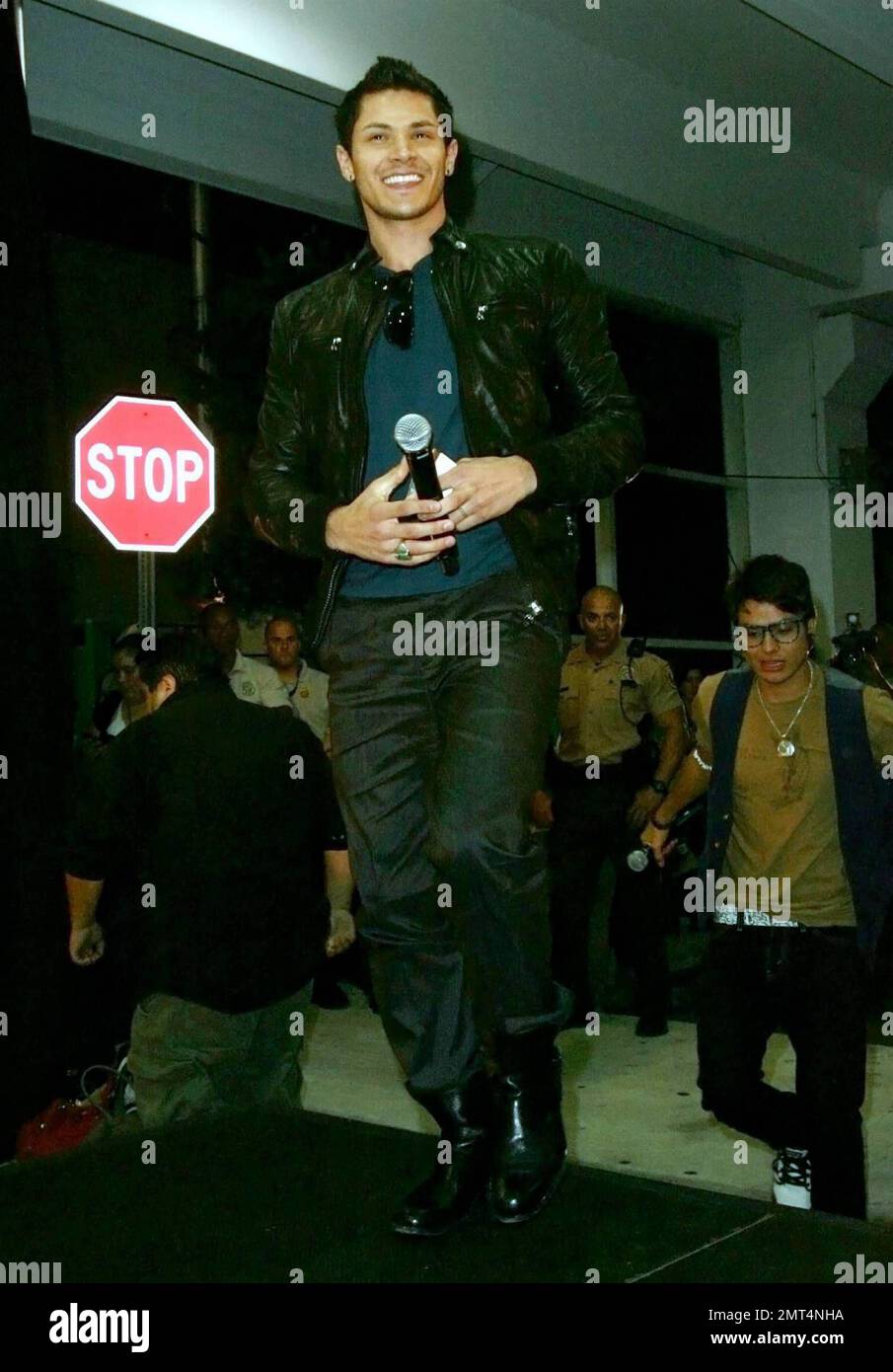 Alex Meraz As A Werewolf