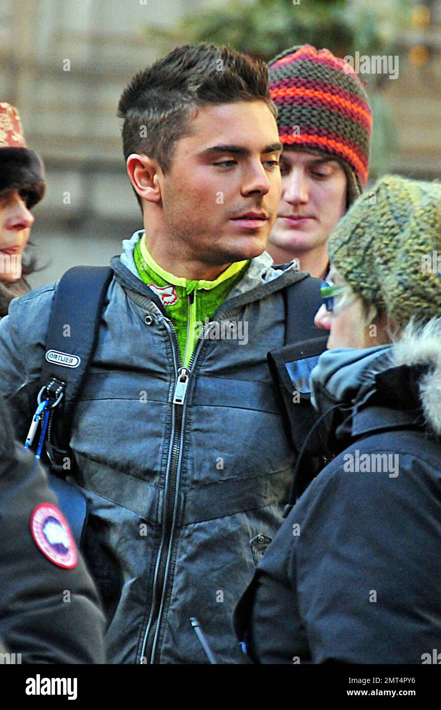 Zac Efron and Michelle Pfeiffer film scenes under the direction of ...