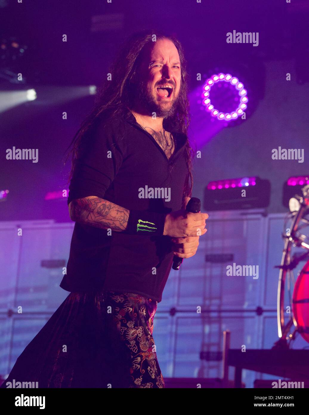 Jonathan Davis of the band Korn performs in concert during their "The ...
