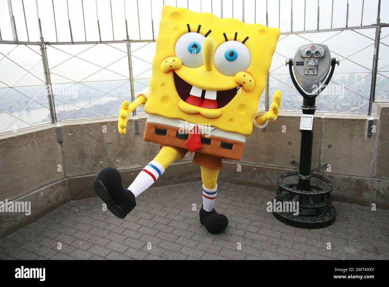 Spongebob nickelodeon hi-res stock photography and images - Alamy