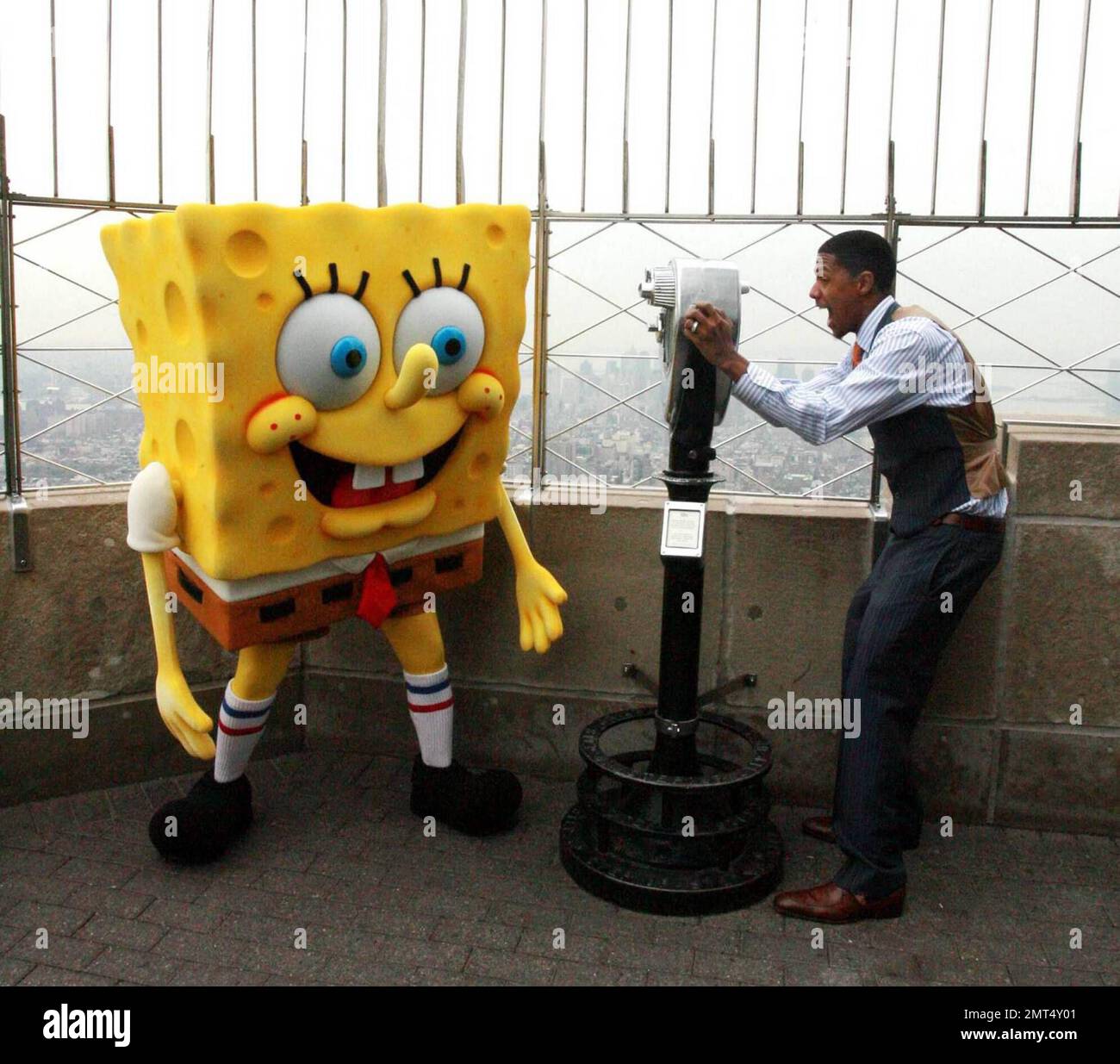 Nick cannon and spongebob squarepants hi-res stock photography and ...