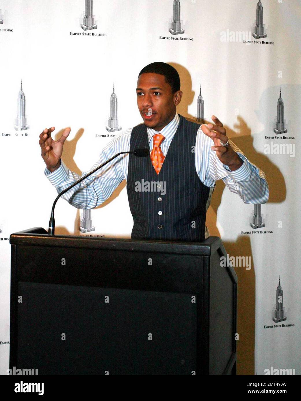 Nick Cannon attends The Empire State Building To ÒPOWER DOWNÓ With ...