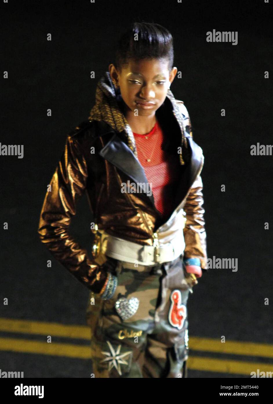 Pink willow singer hi-res stock photography and images - Alamy