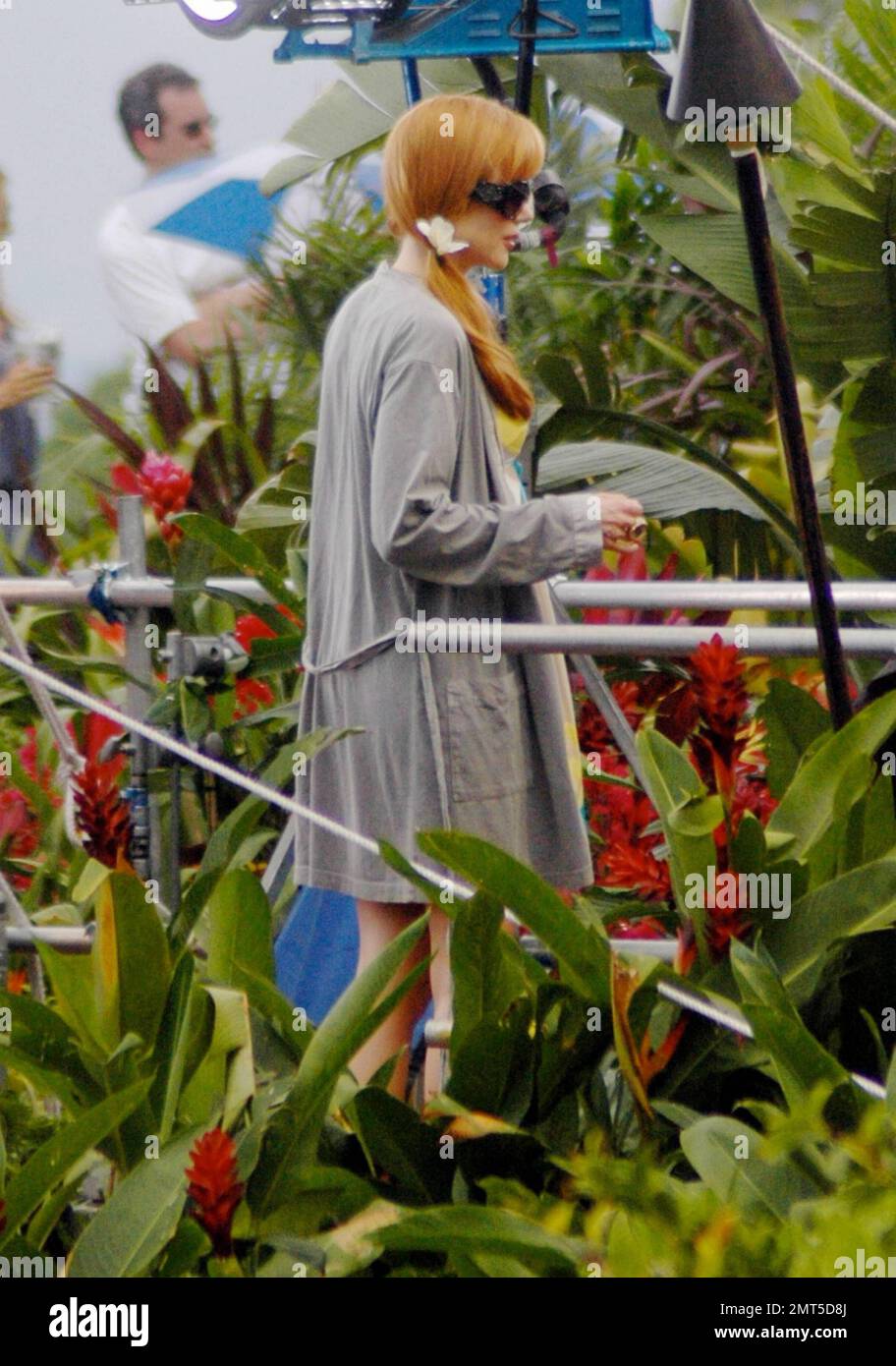 Nicole Kidman films scenes on the set of her new film "Just Go With It ...