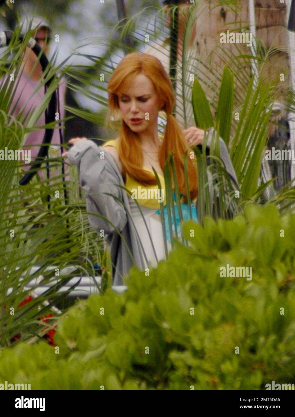 Nicole Kidman films scenes on the set of her new film "Just Go With It ...