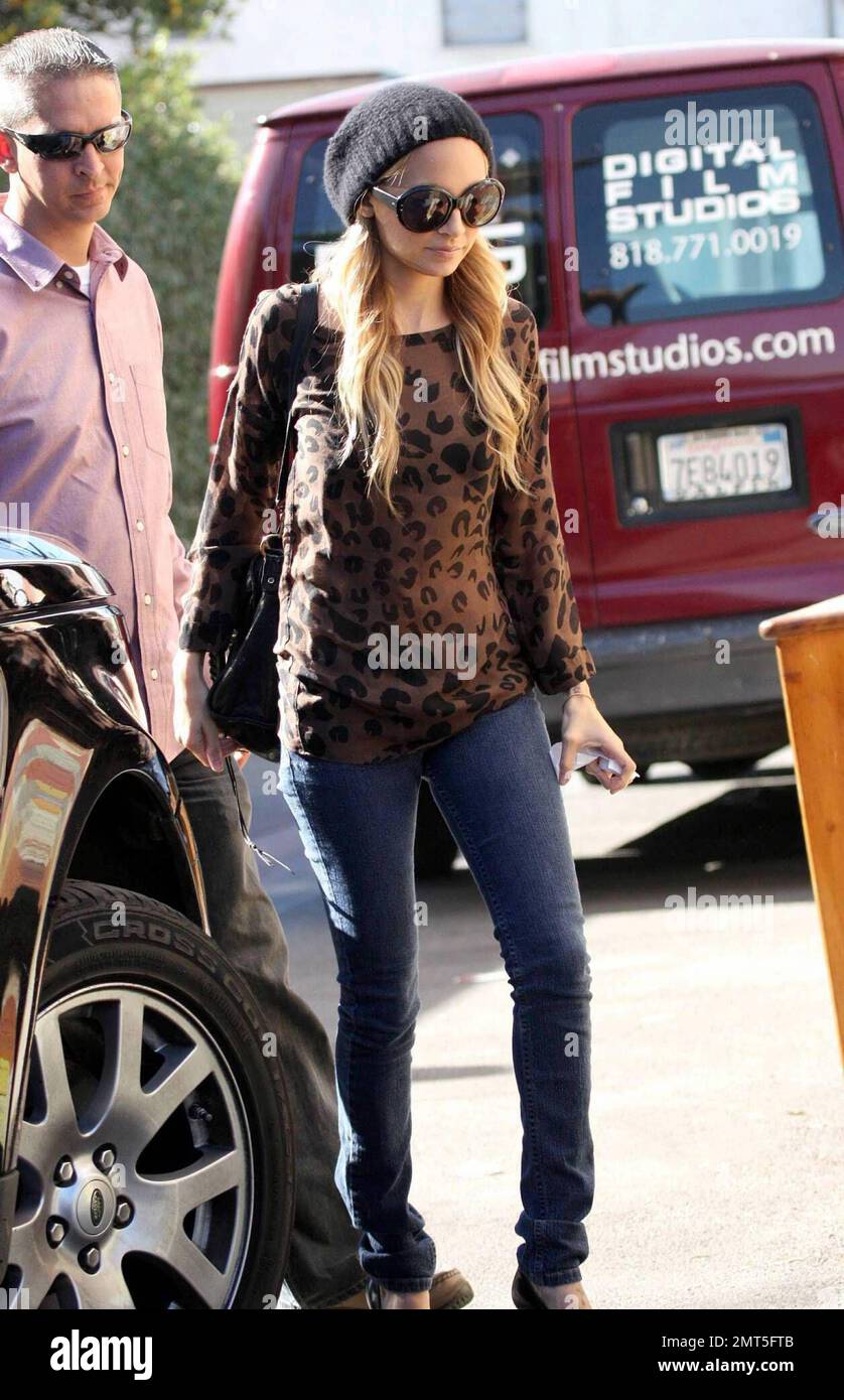 Nicole Richie attends a photo shoot at rocker boyfriend Joel Madden's ...