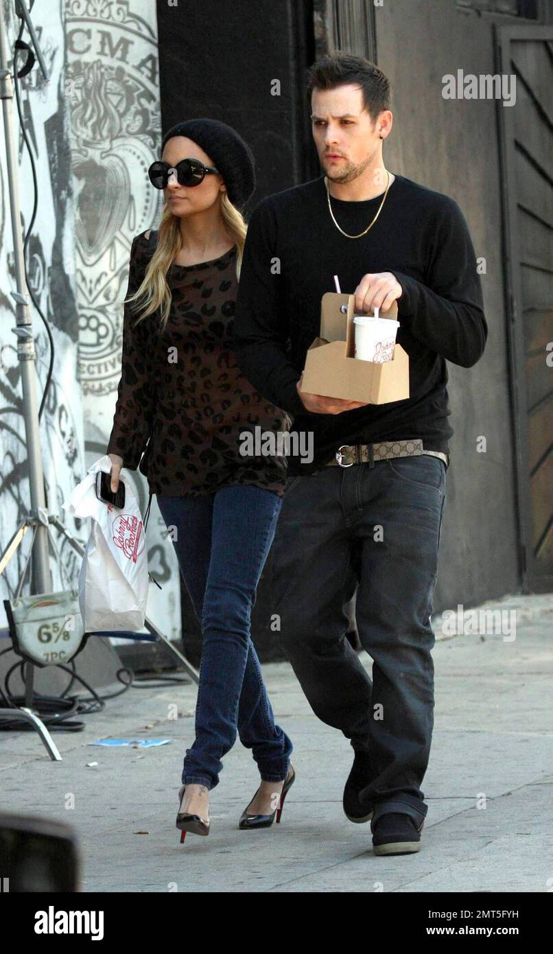 Nicole Richie attends a photo shoot at rocker boyfriend Joel Madden's ...