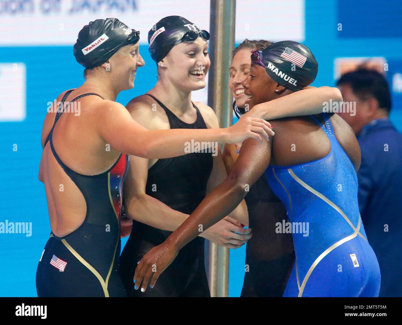 United States' Katie Ledecky, Kelsi Worrell, Mallory Comerford and ...