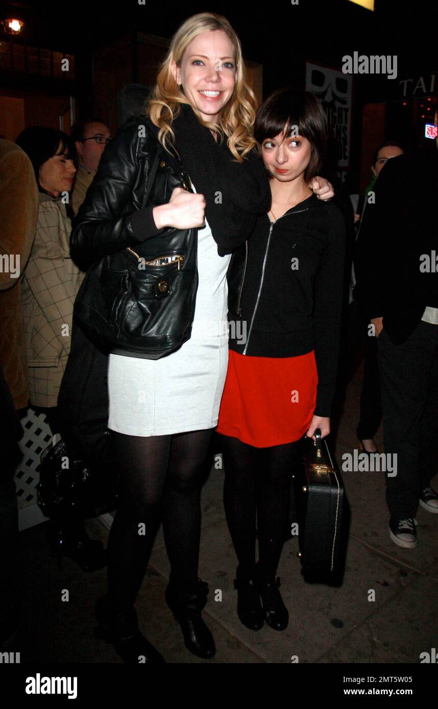 Exclusive Riki Lindhome And Kate Micucci Of Garfunkel And Oates At