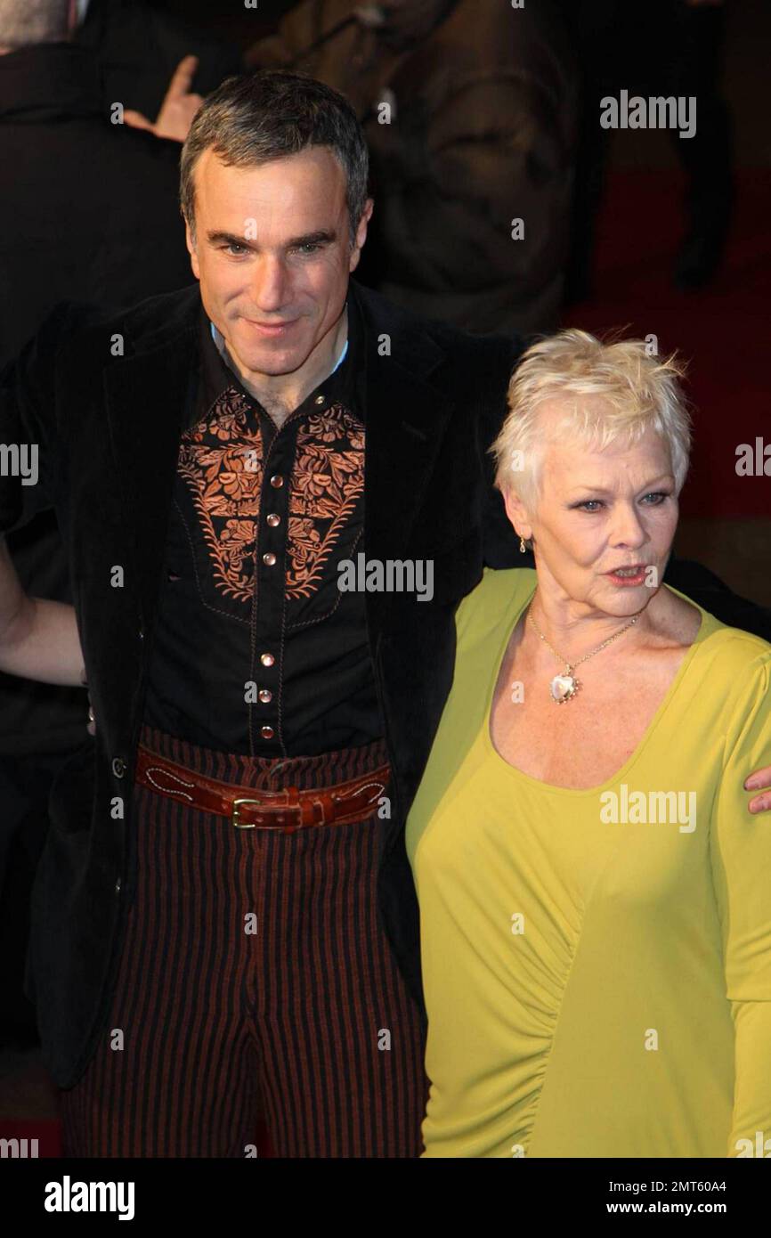 Daniel Day Lewis and Dame Judi Dench at the UK premiere of "Nine" at ...
