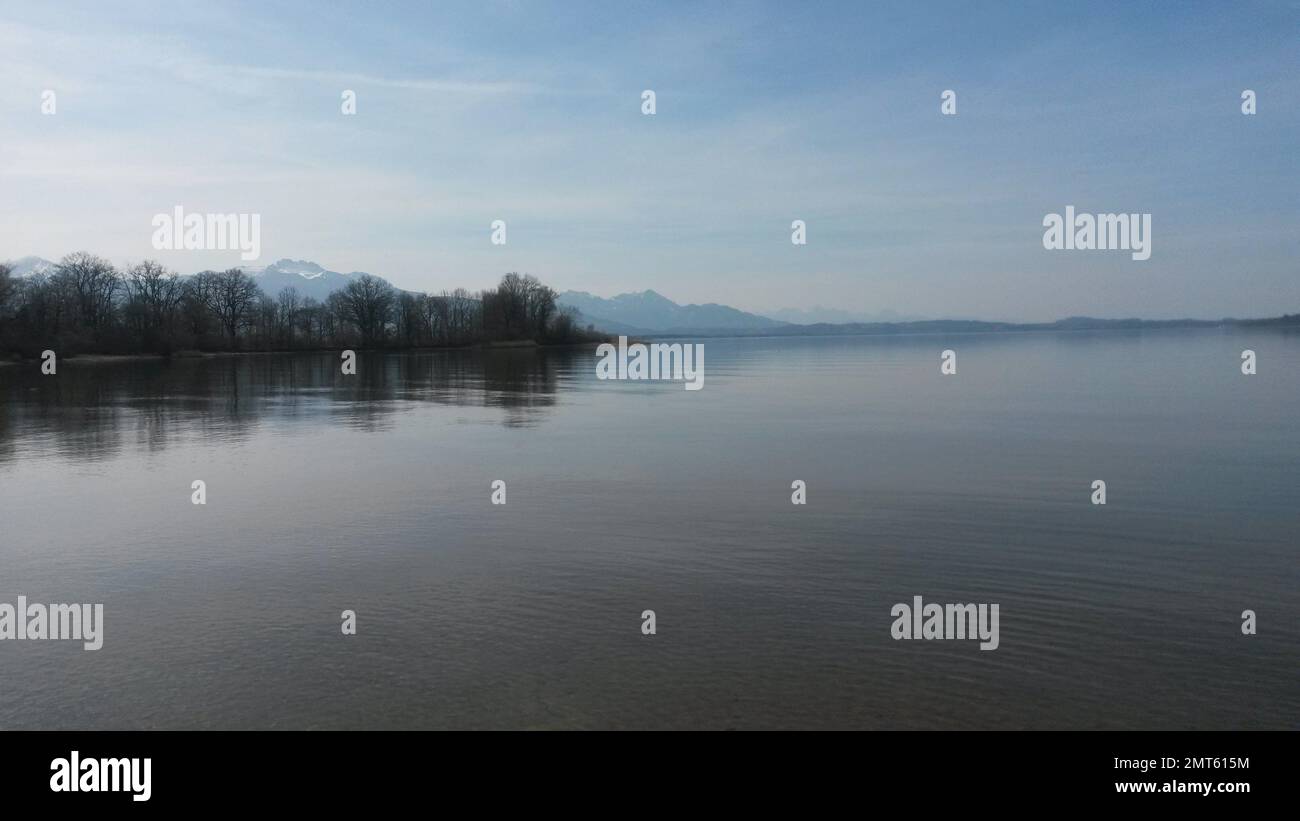 still lake without waves Stock Photo - Alamy