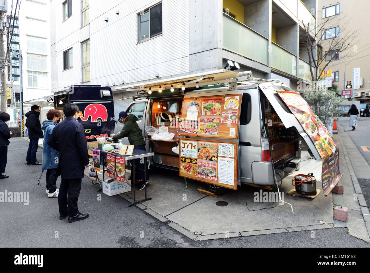 Food trucks in central Tokyo, Japan Stock Photo - Alamy