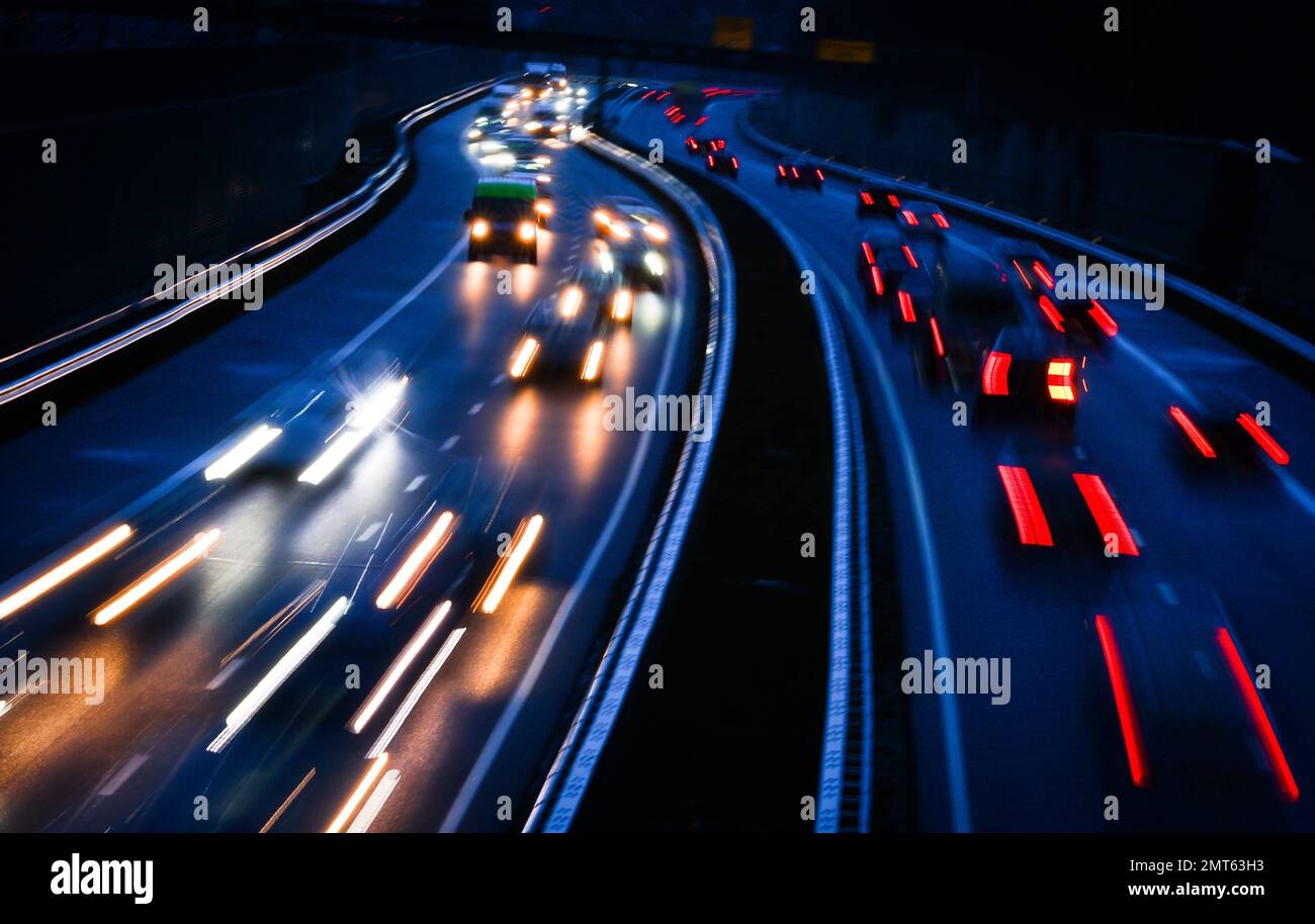 Hamburg, Germany. 01st Feb, 2023. Rush hour traffic on the B75 highway ...